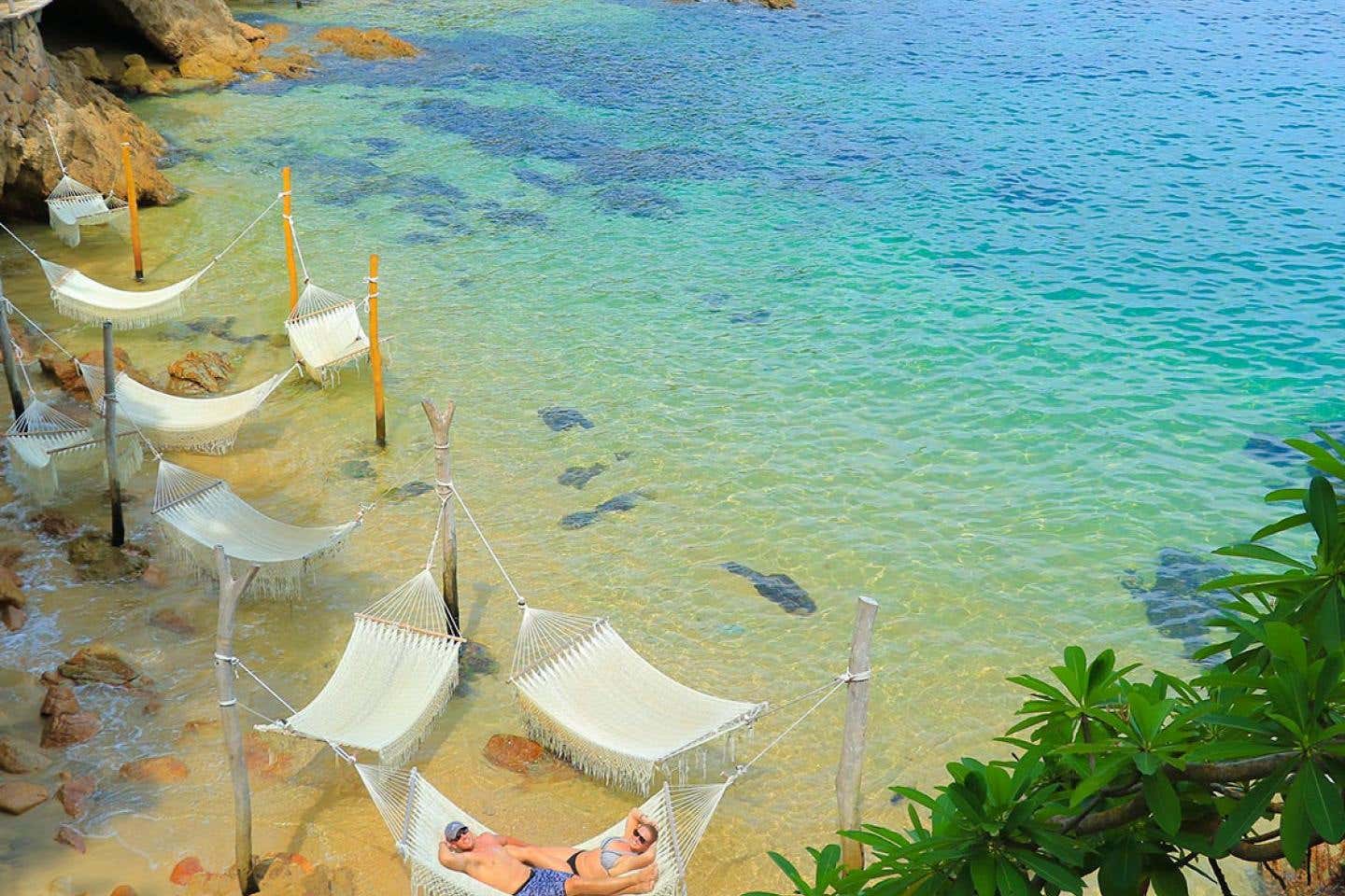 Excursión a la playa Las Caletas desde Riviera Nayarit