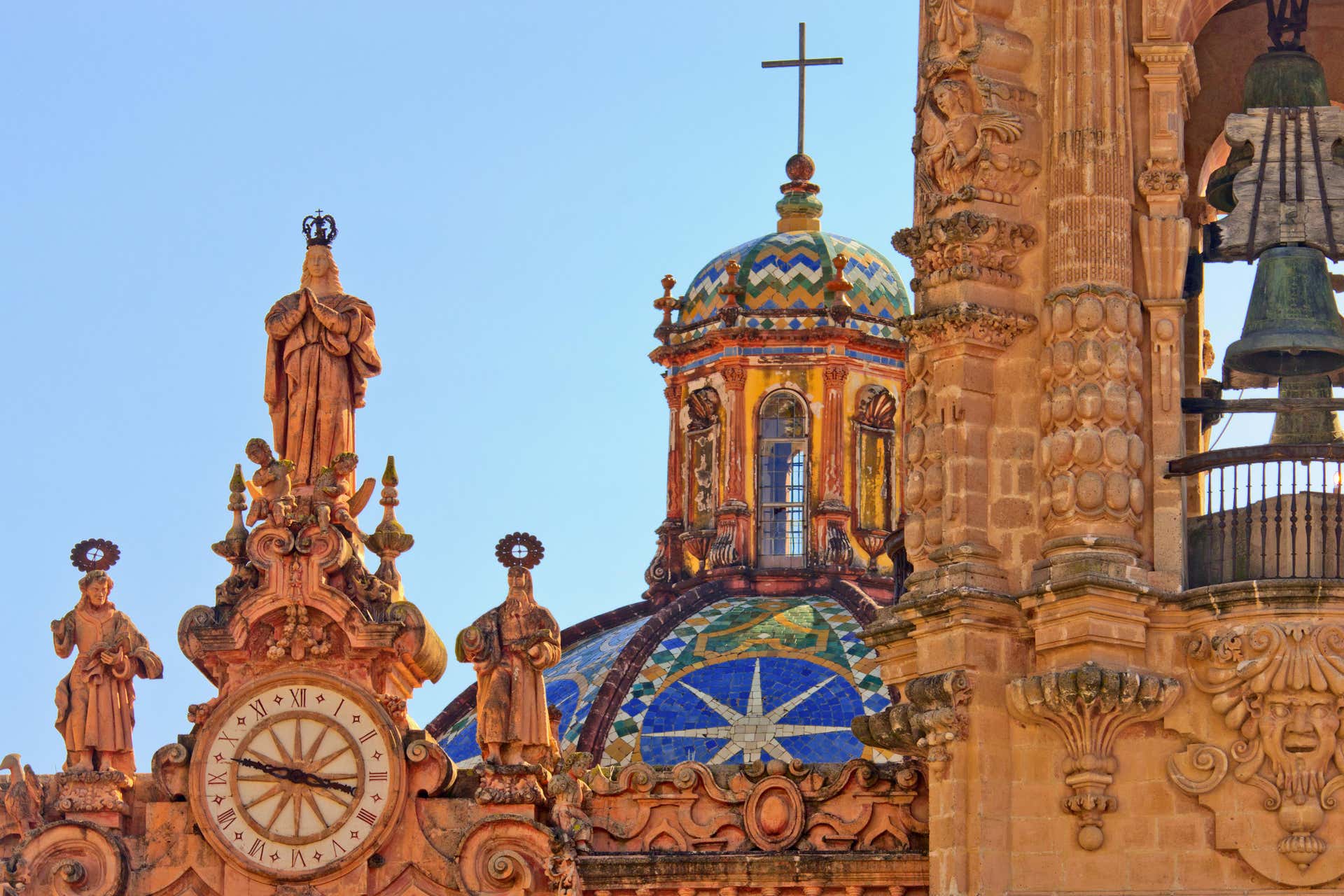 Taxco Churches Tour - Book Online at Civitatis.com