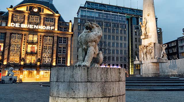 Dam Square - The Most Important Square in Amsterdam