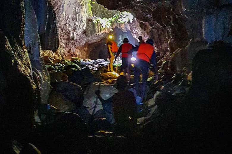 Bayano Caves & Kayak Tour from Panama City - Book at Civitatis.com
