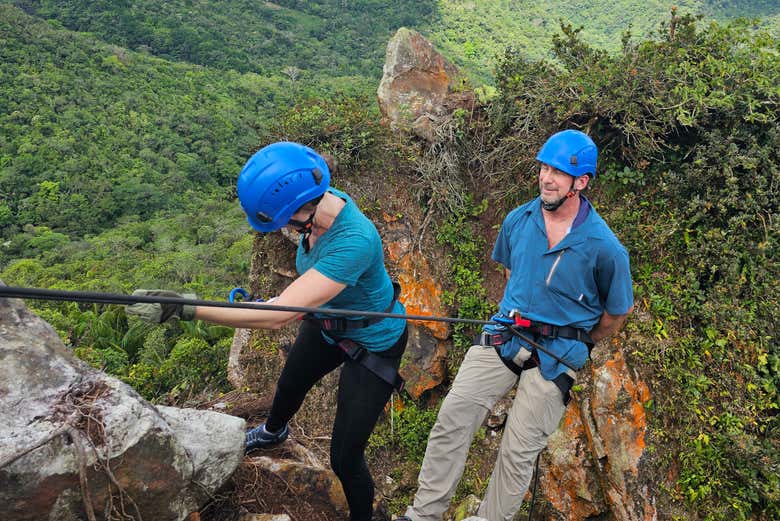 Descente en rappel à El Valle de Antón - Civitatis.com