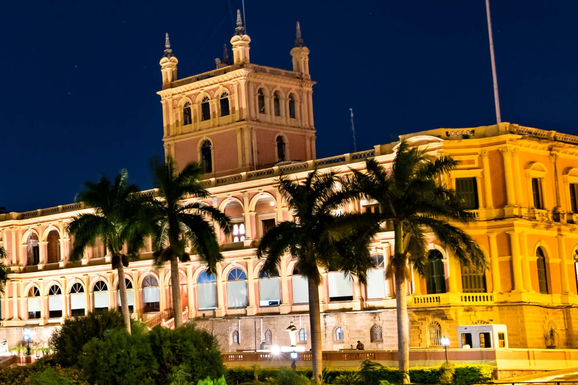 Tour nocturno por Asunción - Reserva online en Civitatis.com