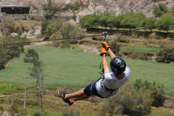 Tirolina en el valle de Chilina desde Arequipa - Civitatis.com