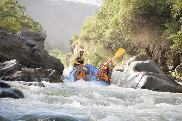 Tour en bicicleta y rafting en el Valle de Chilina desde Arequipa
