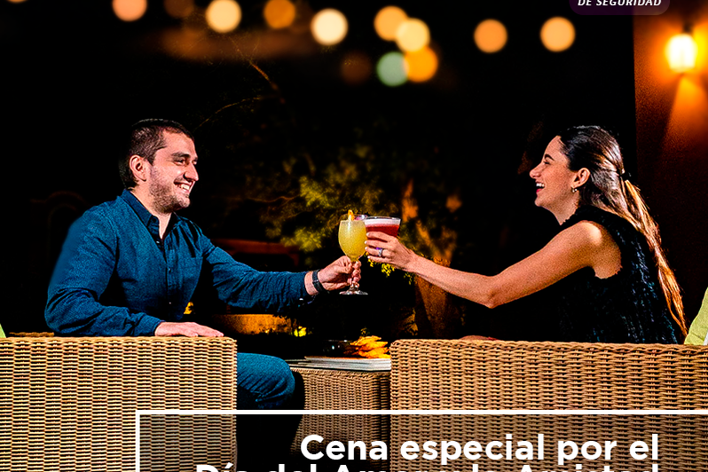 Cena con espectáculo folclórico y cata de piscos en La Caravedo, Ica