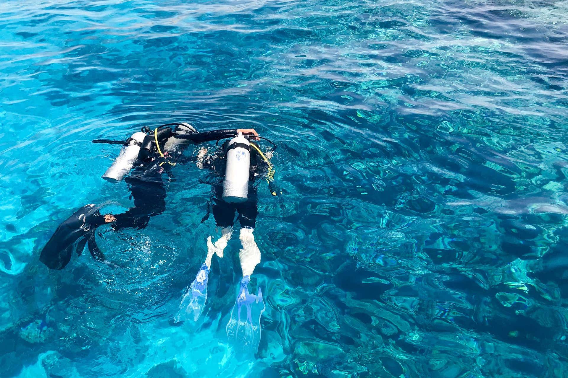 PADI Open Water Diving Course in San Bartolo - Civitatis.com