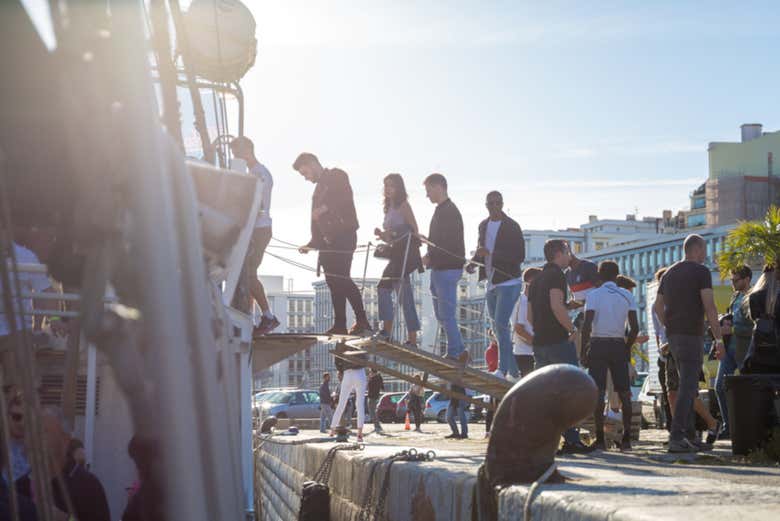 Fête sur le Tage à bord d'un bateau depuis Lisbonne - Civitatis