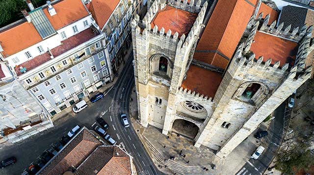 Lisbon Cathedral - Sé de Lisboa - The most famous church in Lisbon
