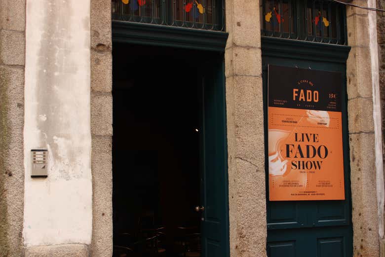 Fado Show at Casa do Fado - Sé in Porto - IntroducingPorto.com