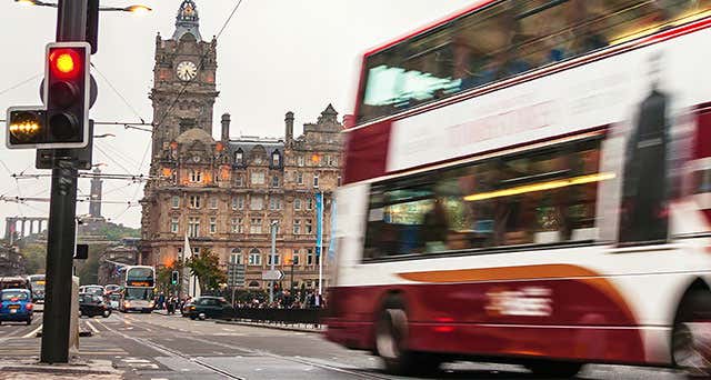 Getting Around Edinburgh - Edinburgh’s Public Transport System