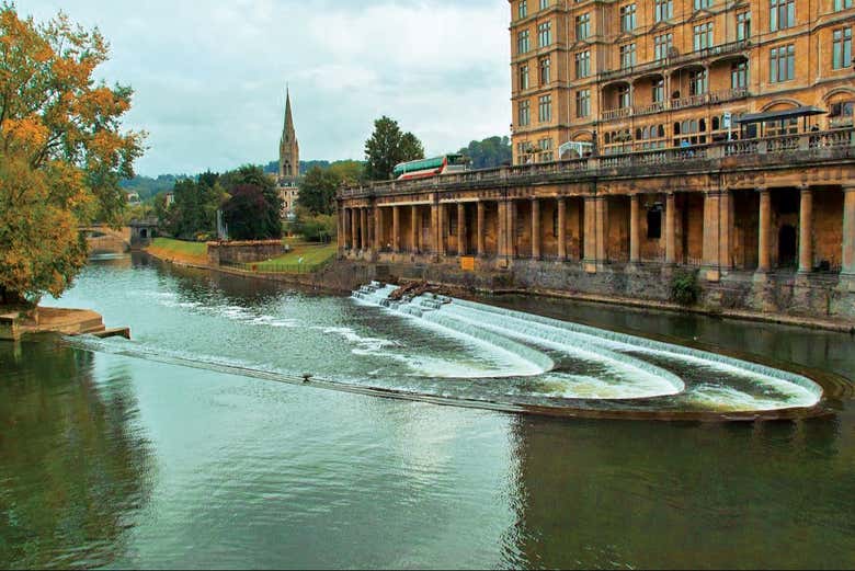 Bath + The Cotswolds Day Trip from London - Book at Civitatis.com