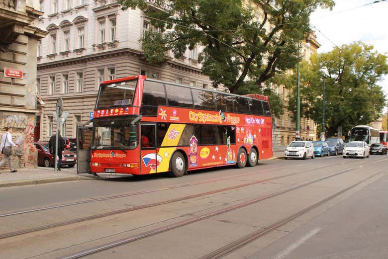 Bus touristique de Prague - Réservez en ligne sur Civitatis.com