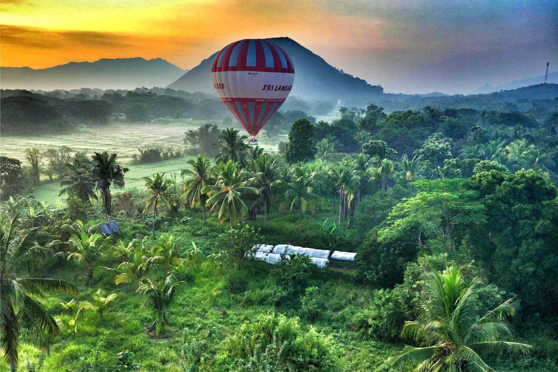 Sigiriya Hot Air Balloon Ride - Book Online at Civitatis.com