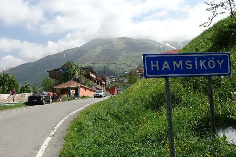 Escursione al monastero di Sumela e alla grotta di Karaca da Trebisonda